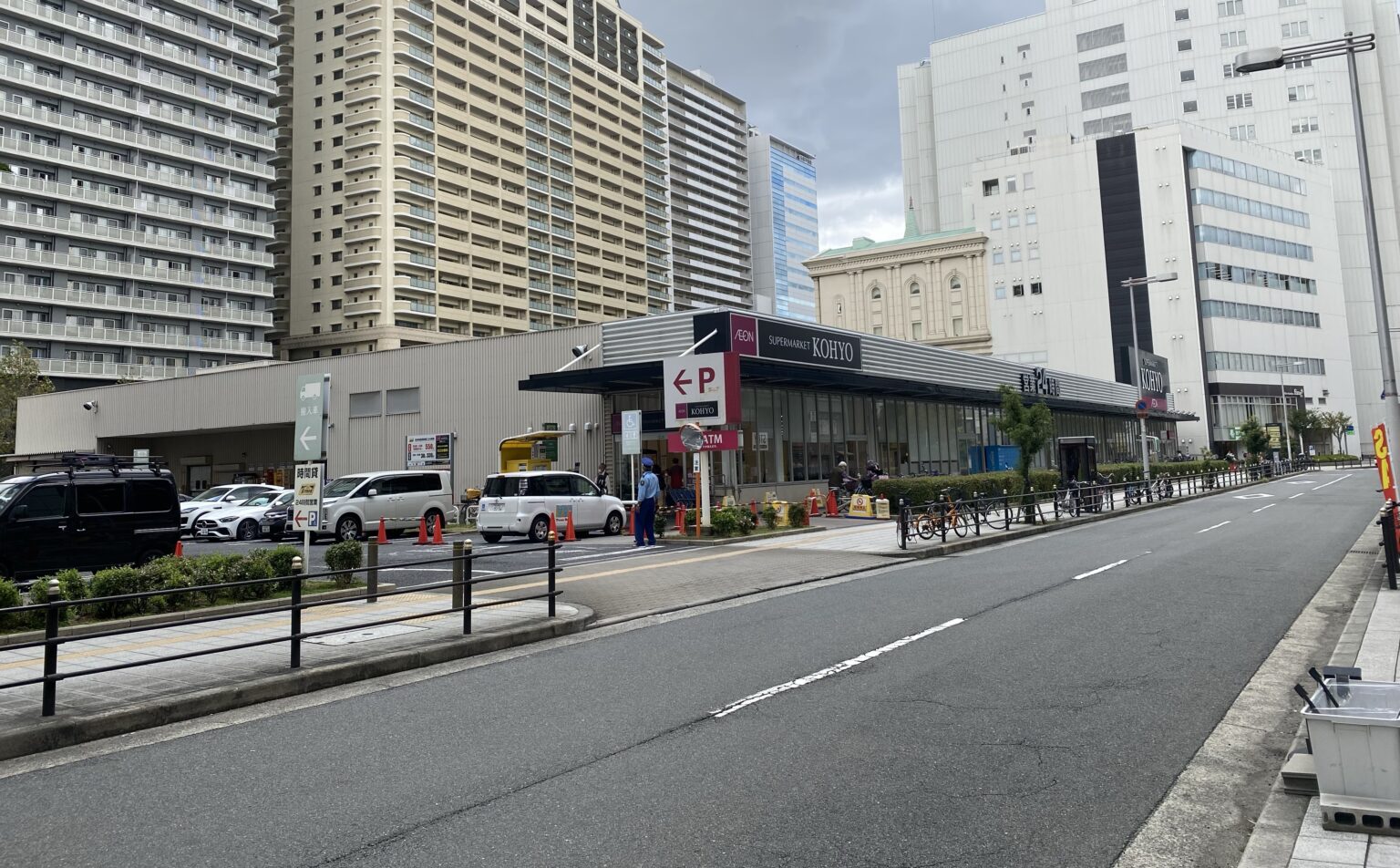 11月23日に閉店！ルネッサなんば地区にあるKOHYO難波湊町店 10月の様子 - 大阪の近未来（大阪 関西の再開発巡り）